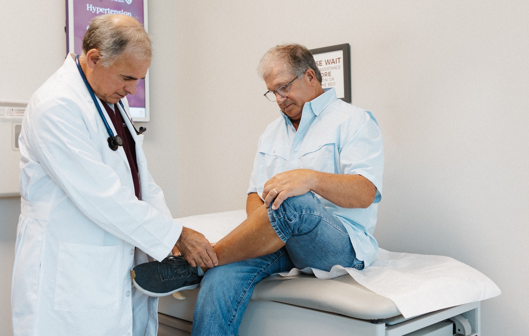 Vascular Specialist for Legs and Vein Specialist Guide - CIS